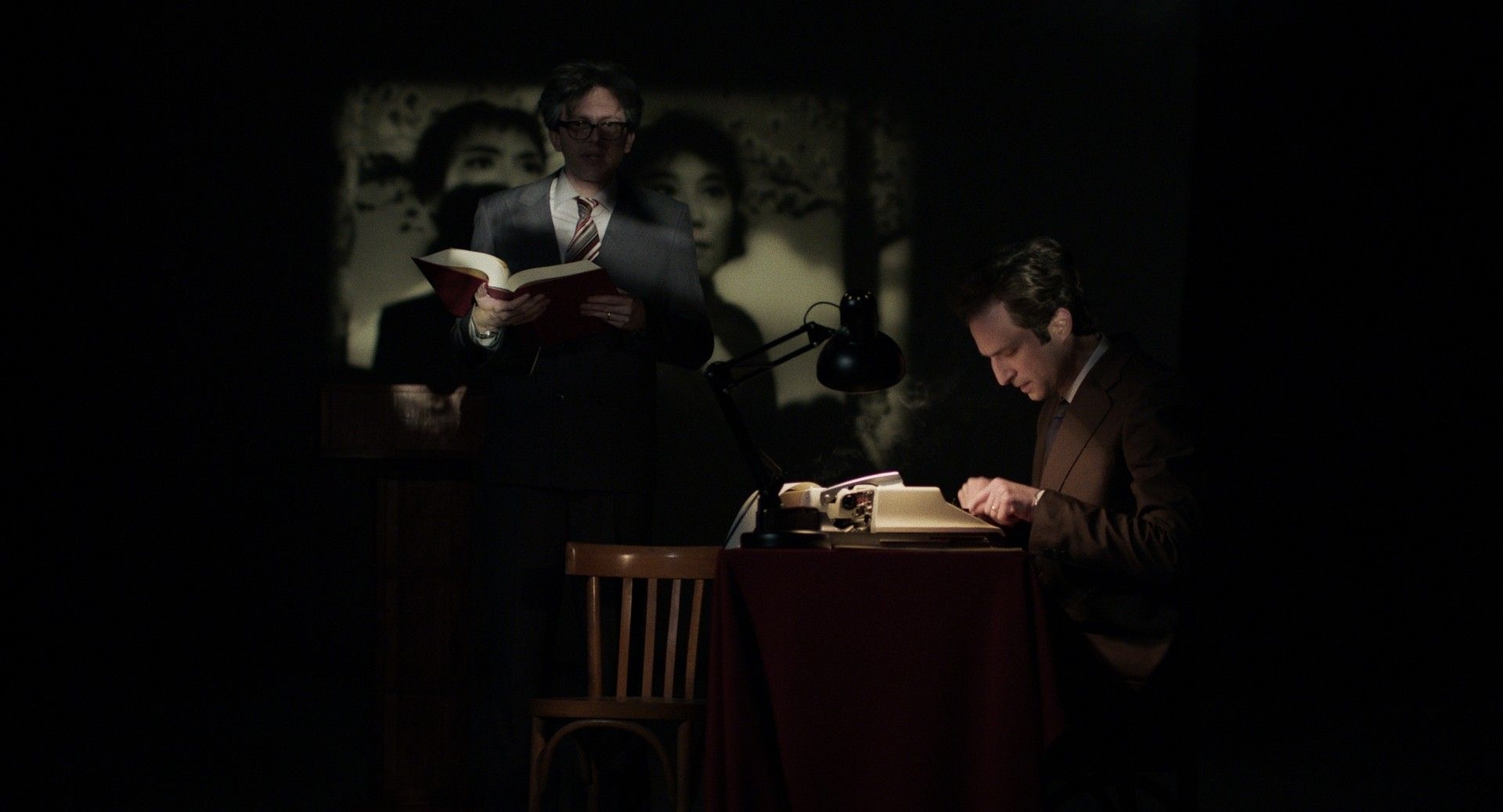 Review: The Rise & Fall of Comrade Zylo - Cineuropa