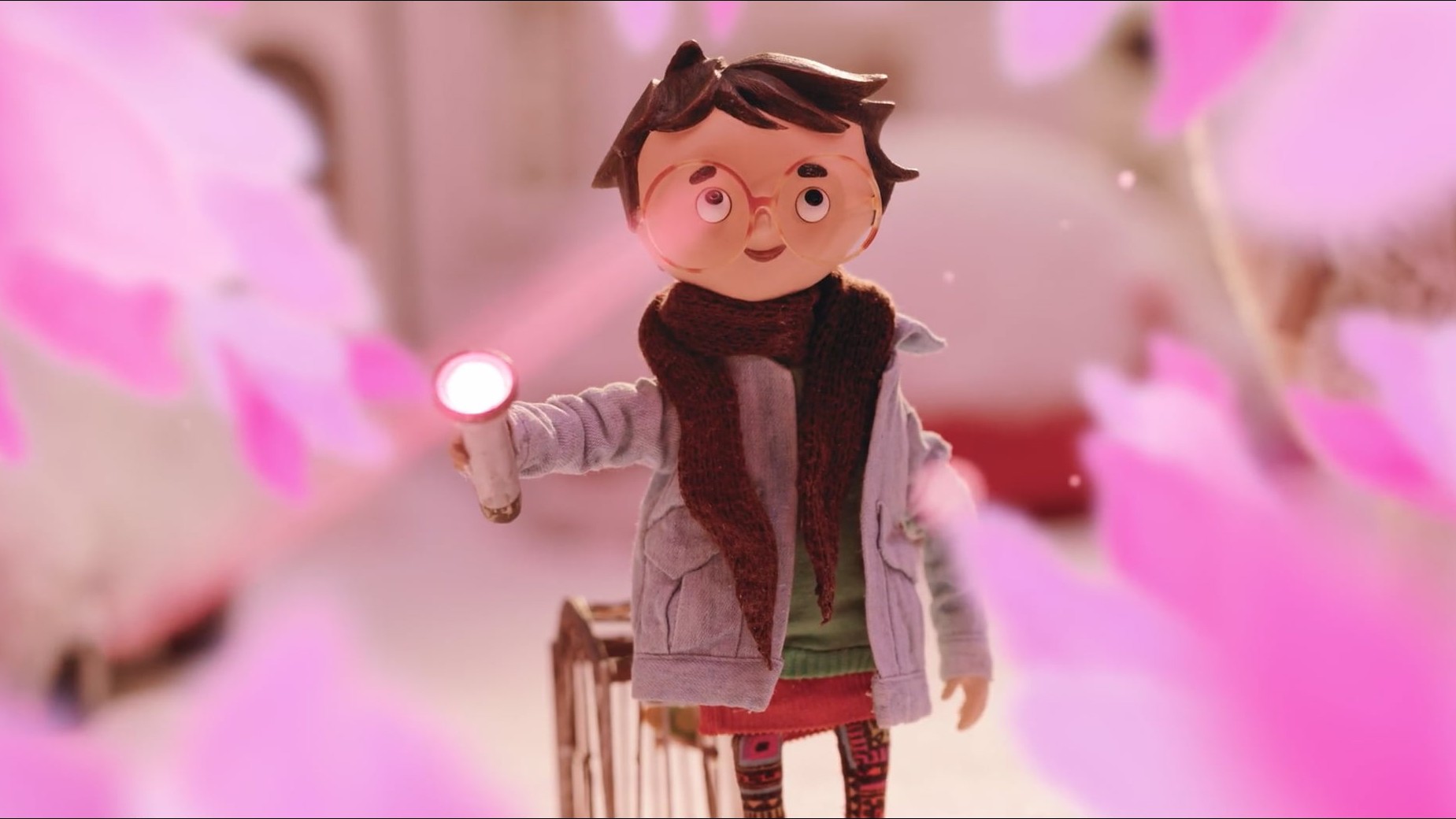 Tony, Shelly and the Magic Light - Trailer [ov st en] - Cineuropa