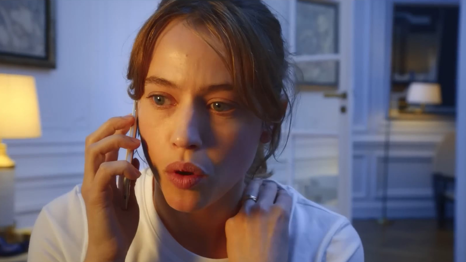 Coup de chance - Trailer [fr st en] - Cineuropa