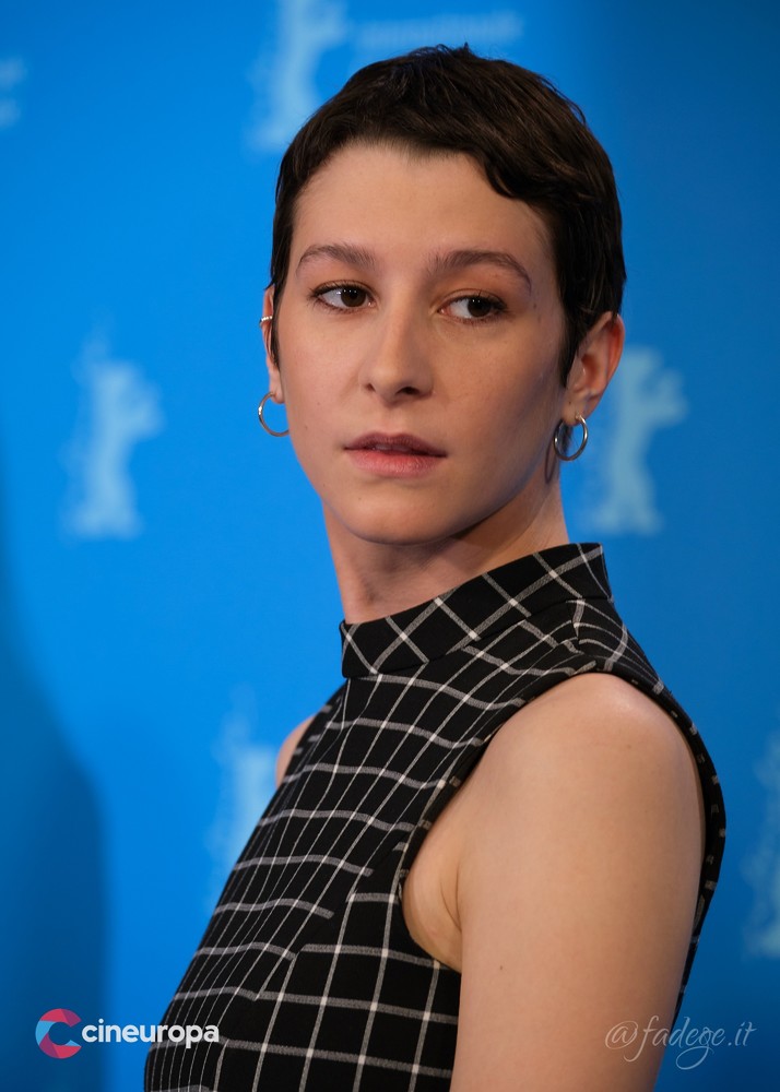 Photogallery 14/02/2022: Berlinale 2022 - Un été comme ça - Cineuropa