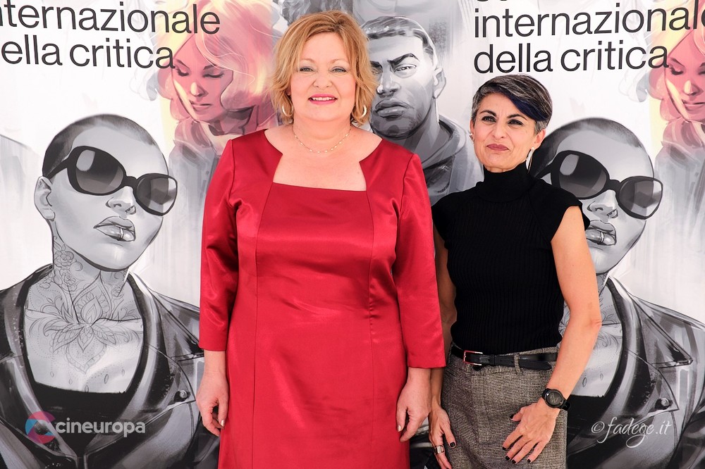 Photogallery 08/09/2022: Venice 2022 - Have You Seen This Woman ...