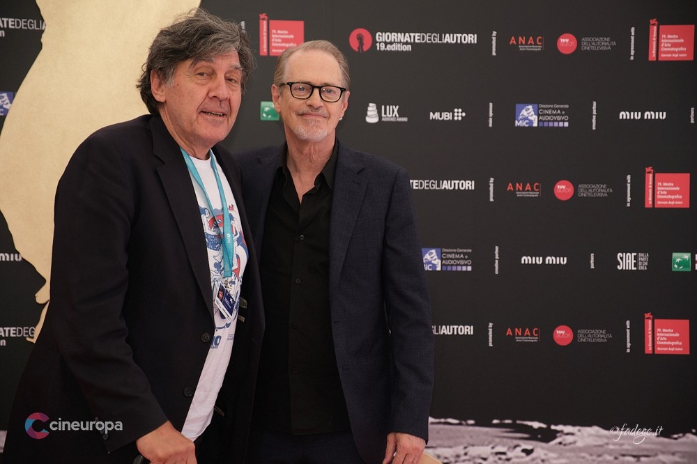 Photogallery 09/09/2022: Venice 2022 - The Listener - Cineuropa