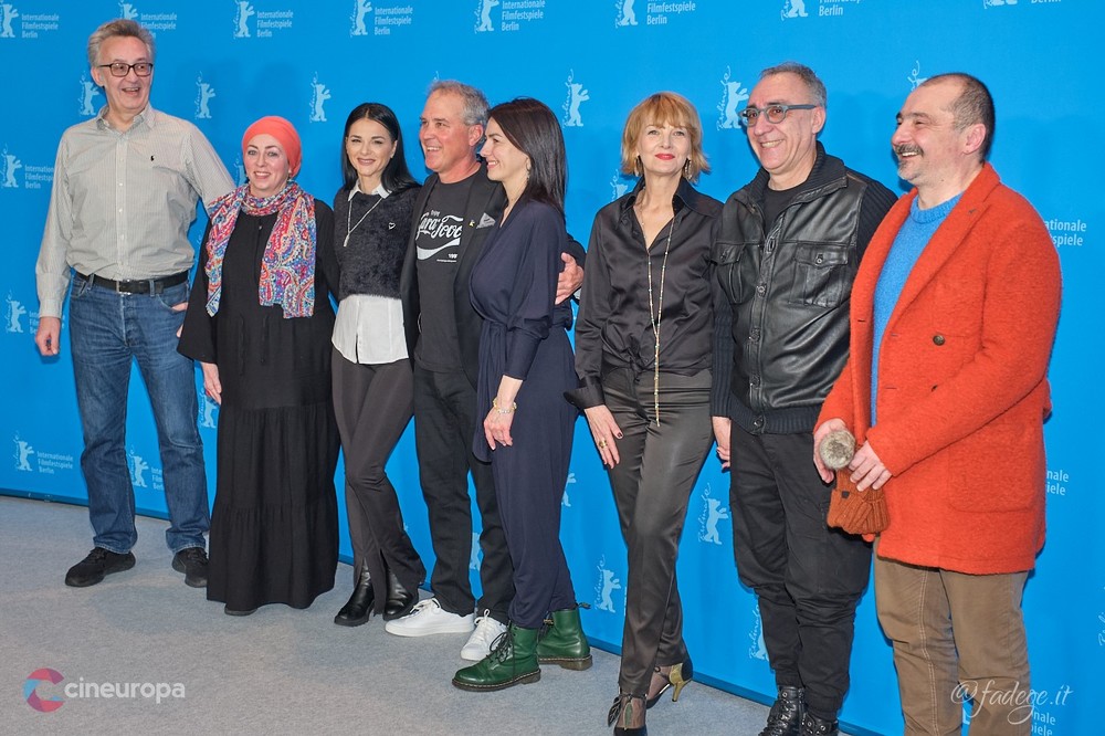 Review: Kiss the Future - Cineuropa