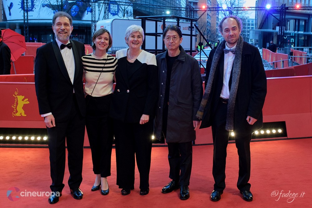 On the Adamant (Sur l’Adamant) - Cineuropa