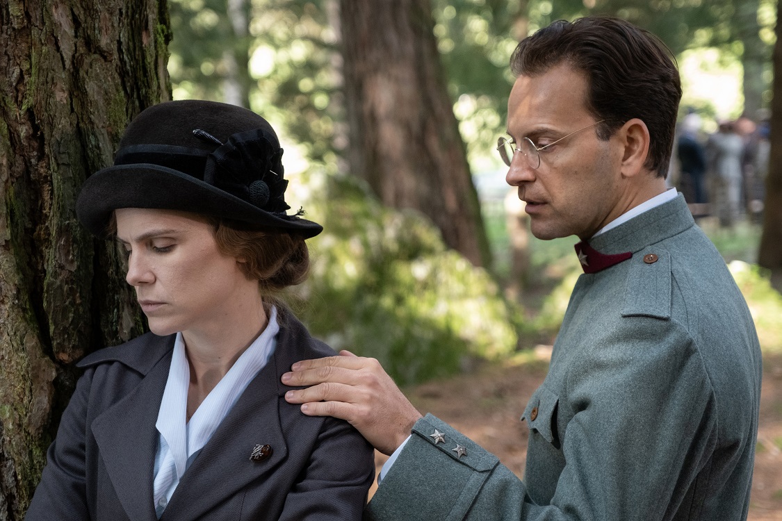 Review: Battlefield - Cineuropa