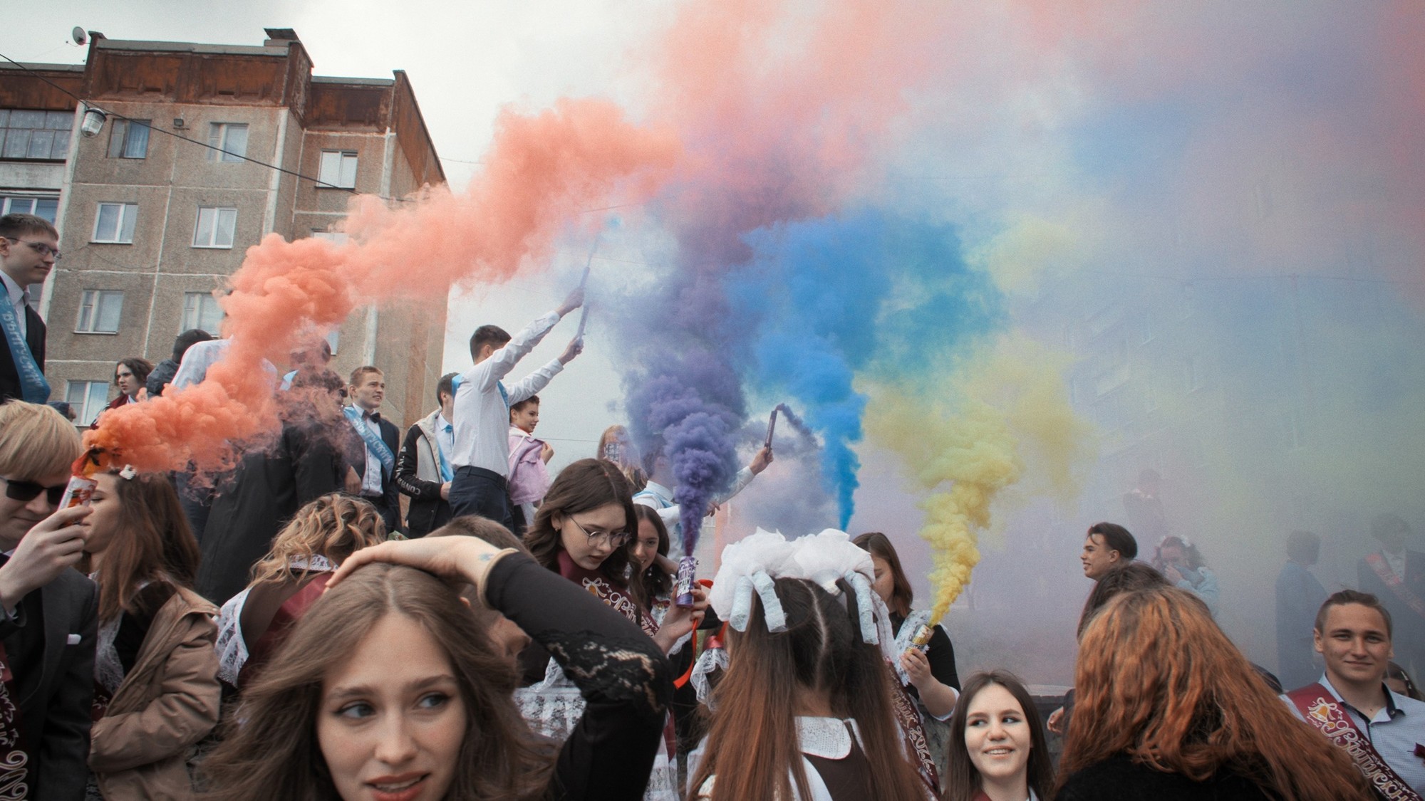 Review: Mr. Nobody Against Putin - Cineuropa