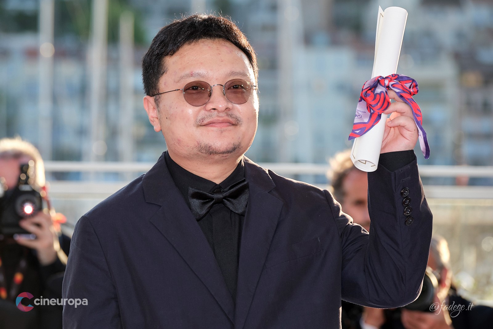 Jafar Panahi wins Cannes' Palme d’Or for It Was Just an Accident ...