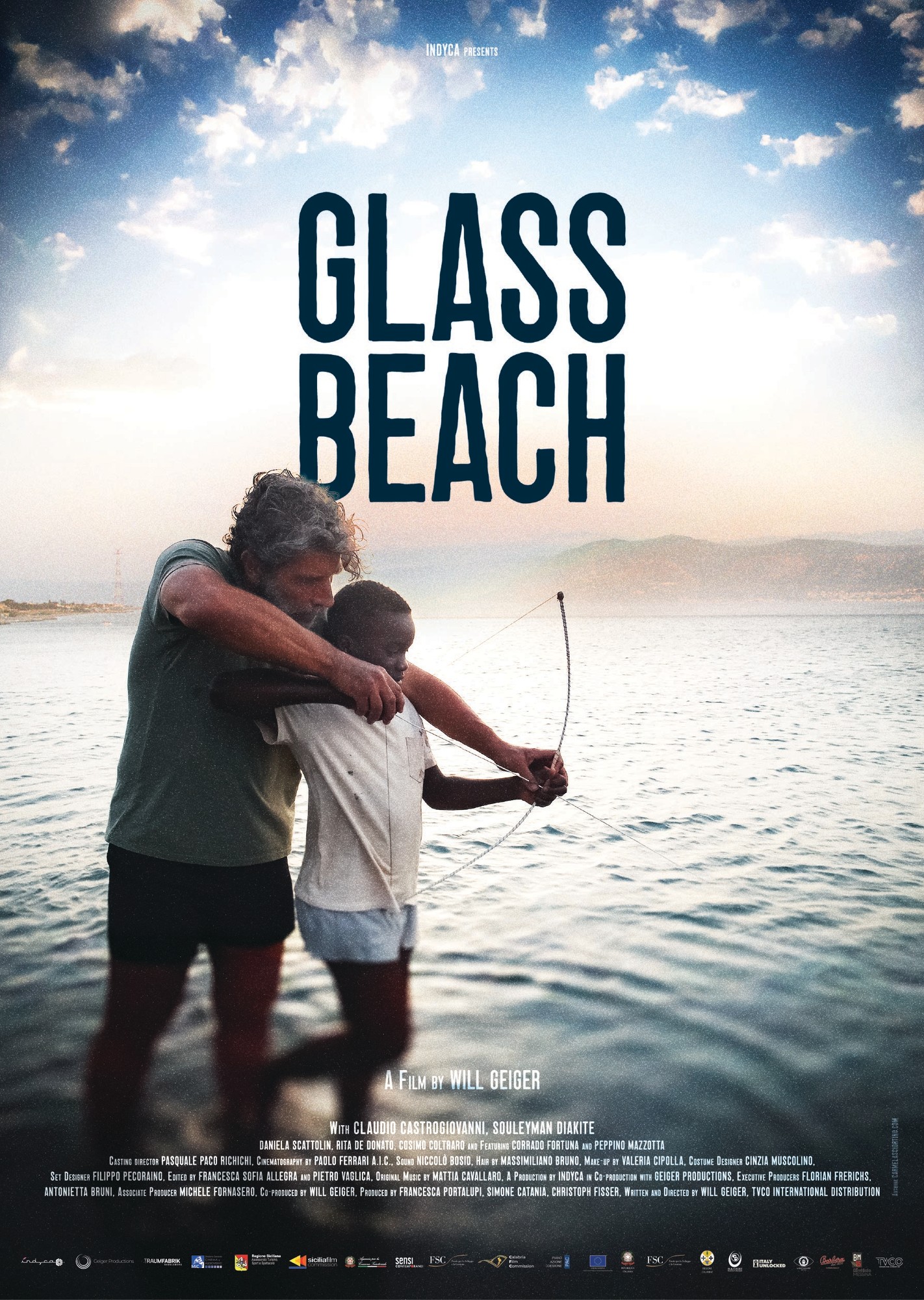 Glass Beach (Spiaggia di vetro) - Cineuropa