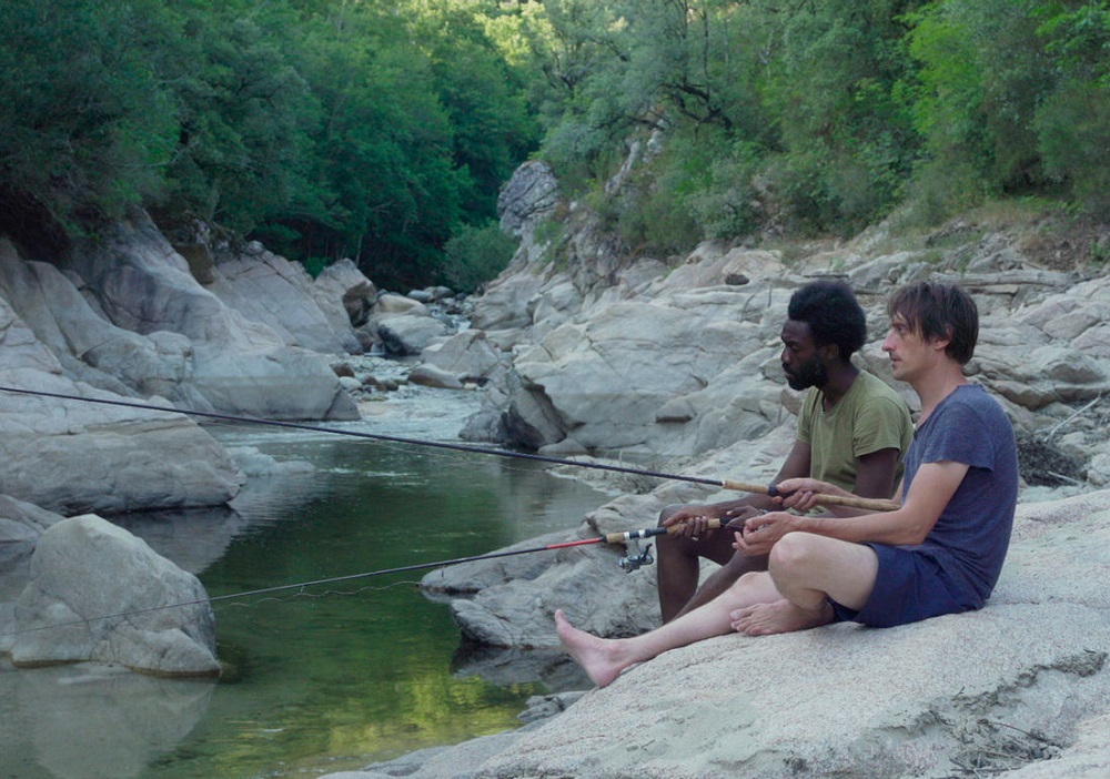 Review: I Comete – A Corsican Summer - Cineuropa