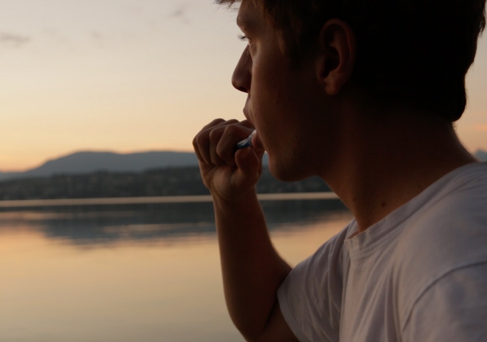 Review: Call Me Intern - Cineuropa