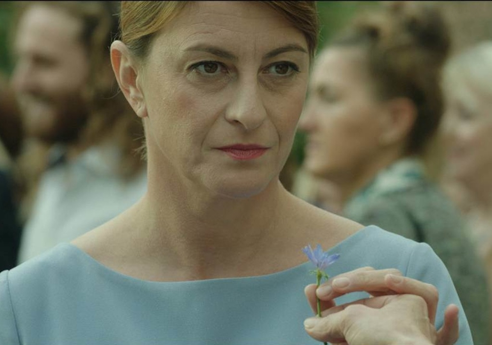 Review: A Blue Flower - Cineuropa