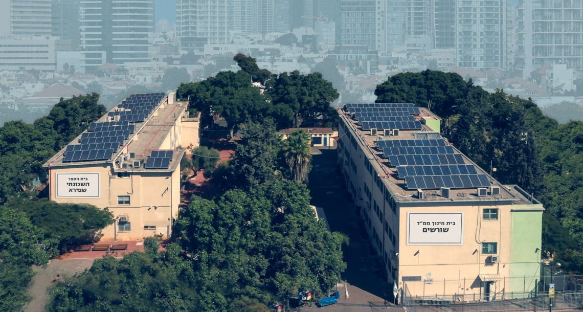 Review: 40 Steps - Cineuropa