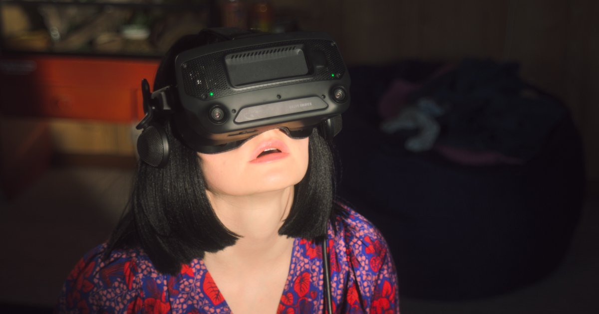 Series review: Dates in Real Life - Cineuropa