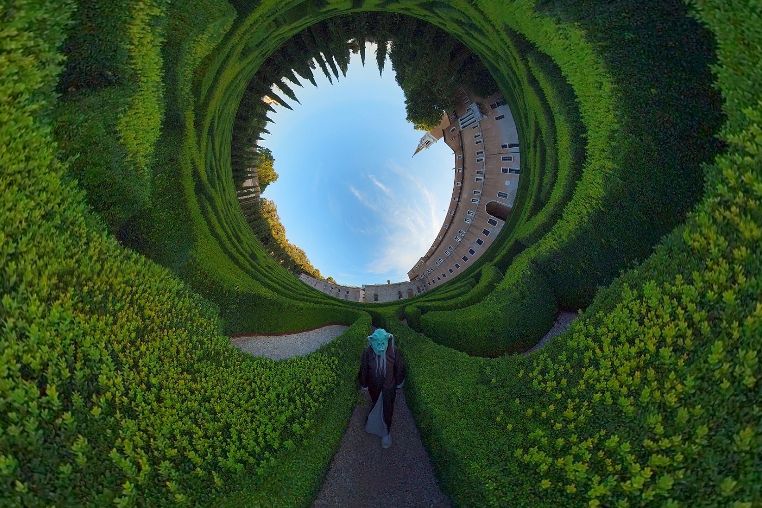 Adele Tulli's Real opens a window onto the everyday multiverse - Cineuropa