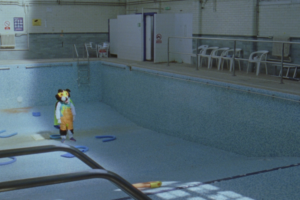 Crítica: The Stimming Pool - Cineuropa