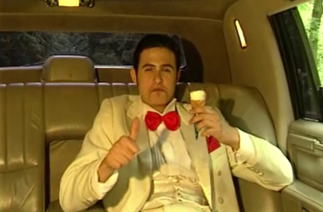 Review: Eight Postcards from Utopia - Cineuropa