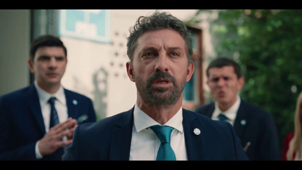 Candidatul perfect - Trailer [ov] - Cineuropa